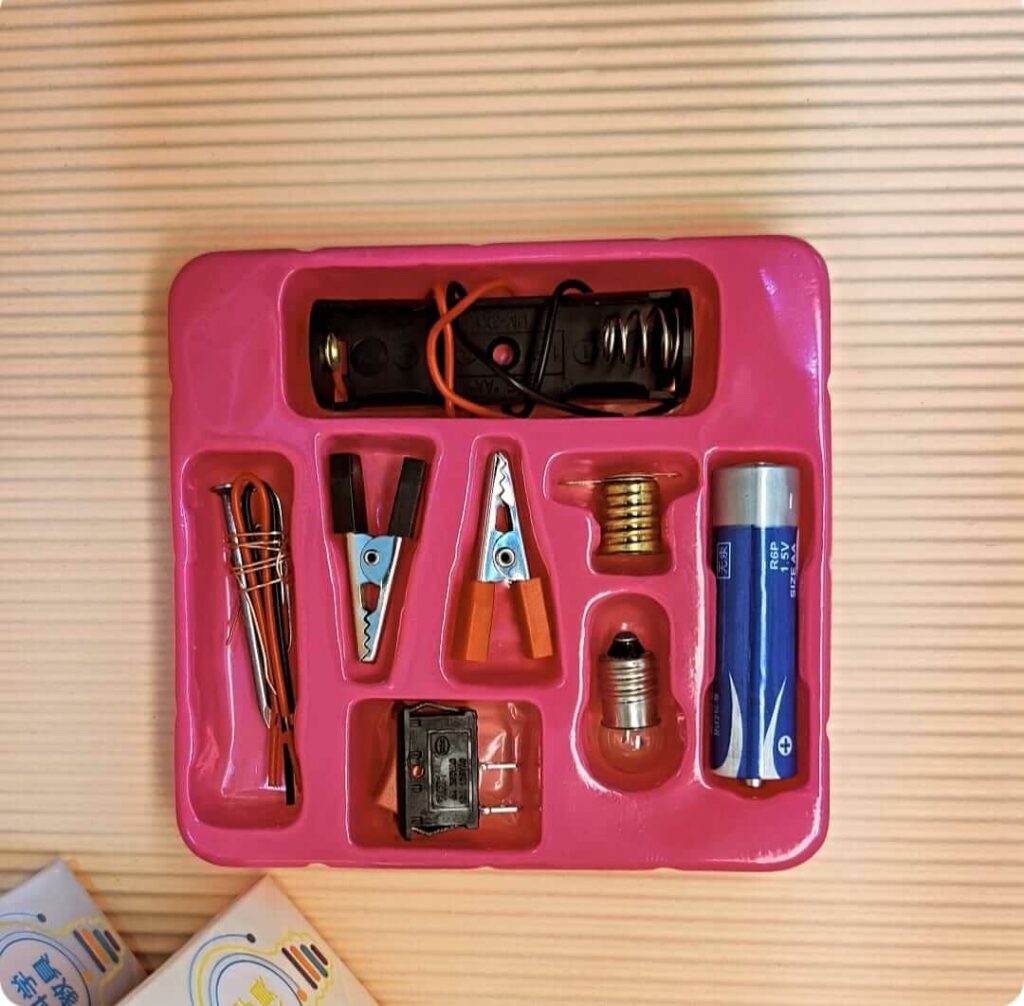Motor And Bulb Project Kit - Citi Books